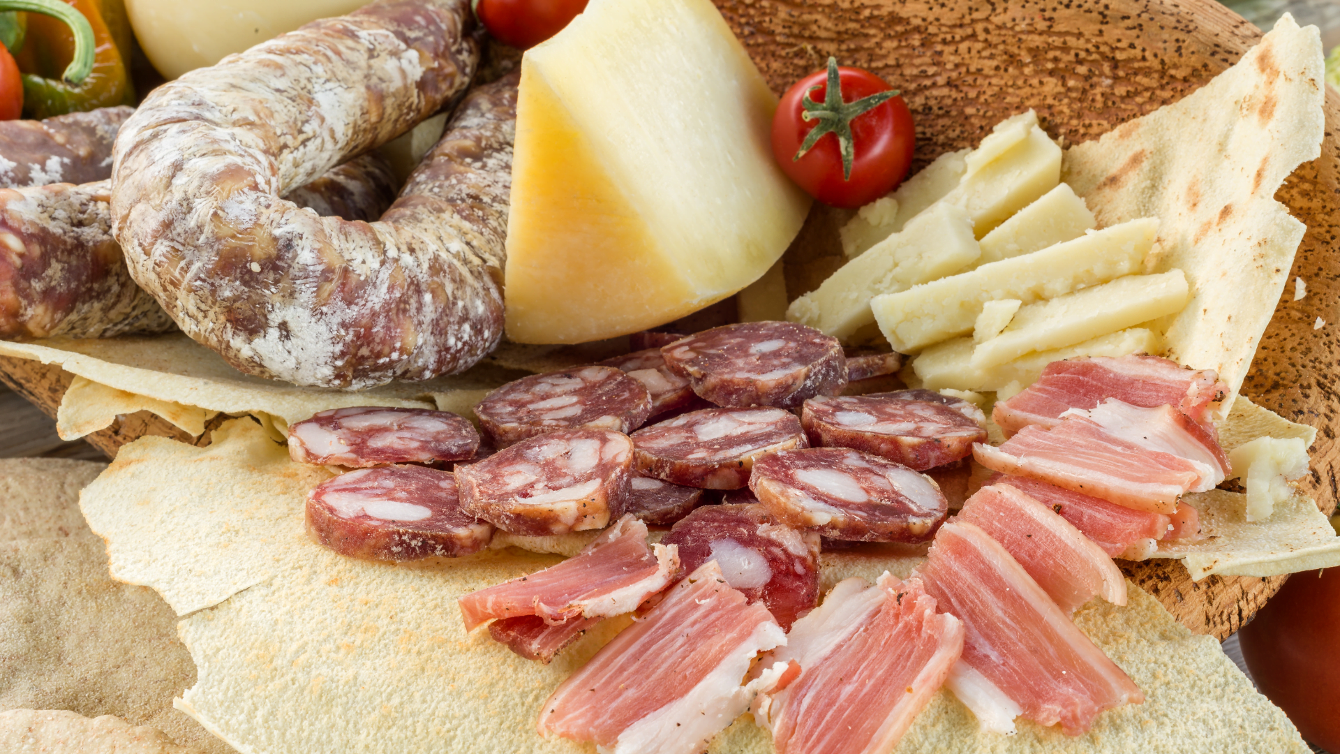 Sardinian Food and Cousine Guide: 27 Must Try + Variations - Sardiniabella