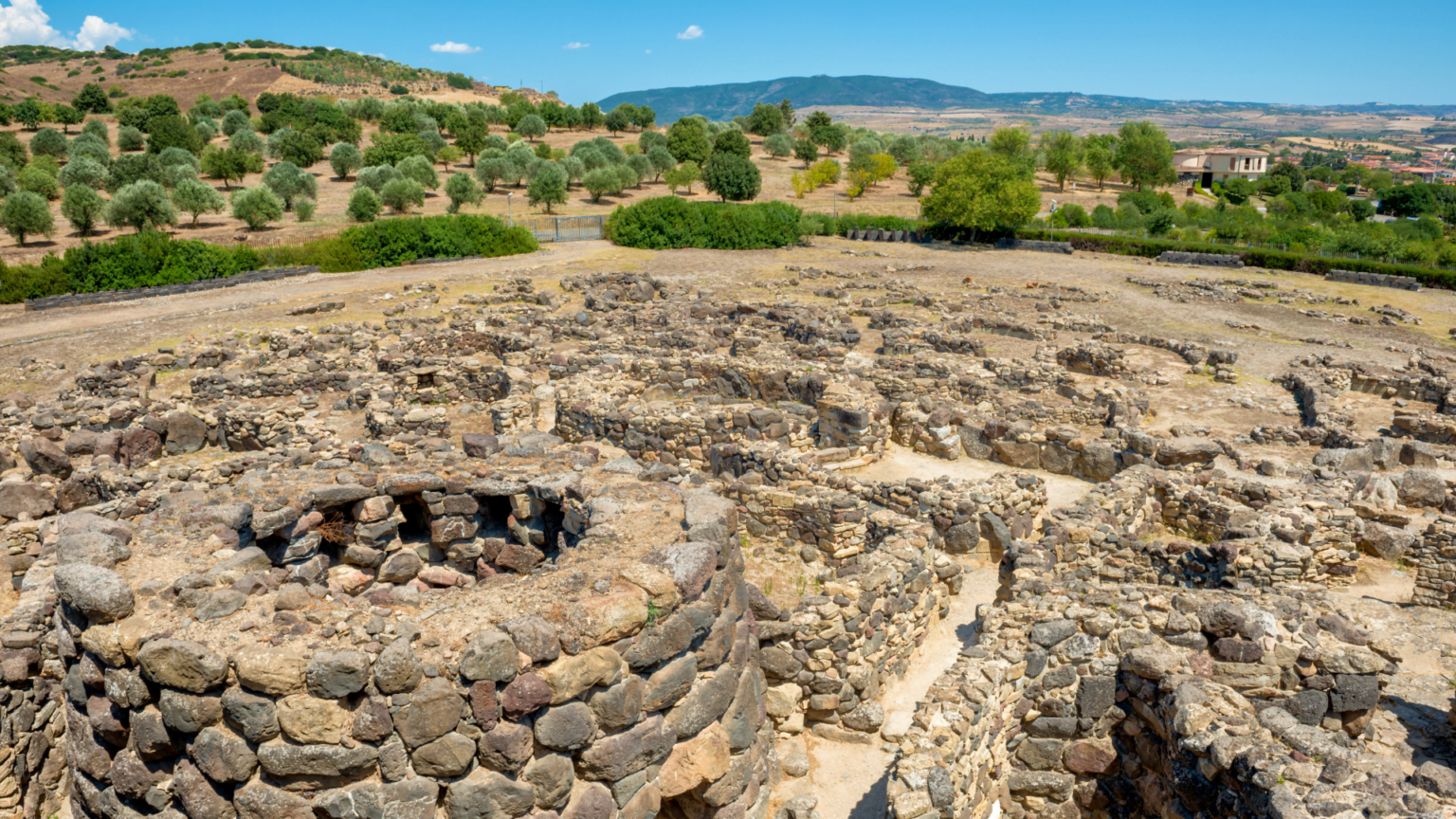 Nuraghe In Sardinia Guide: (5+5) Best and Worth Visiting - Sardiniabella