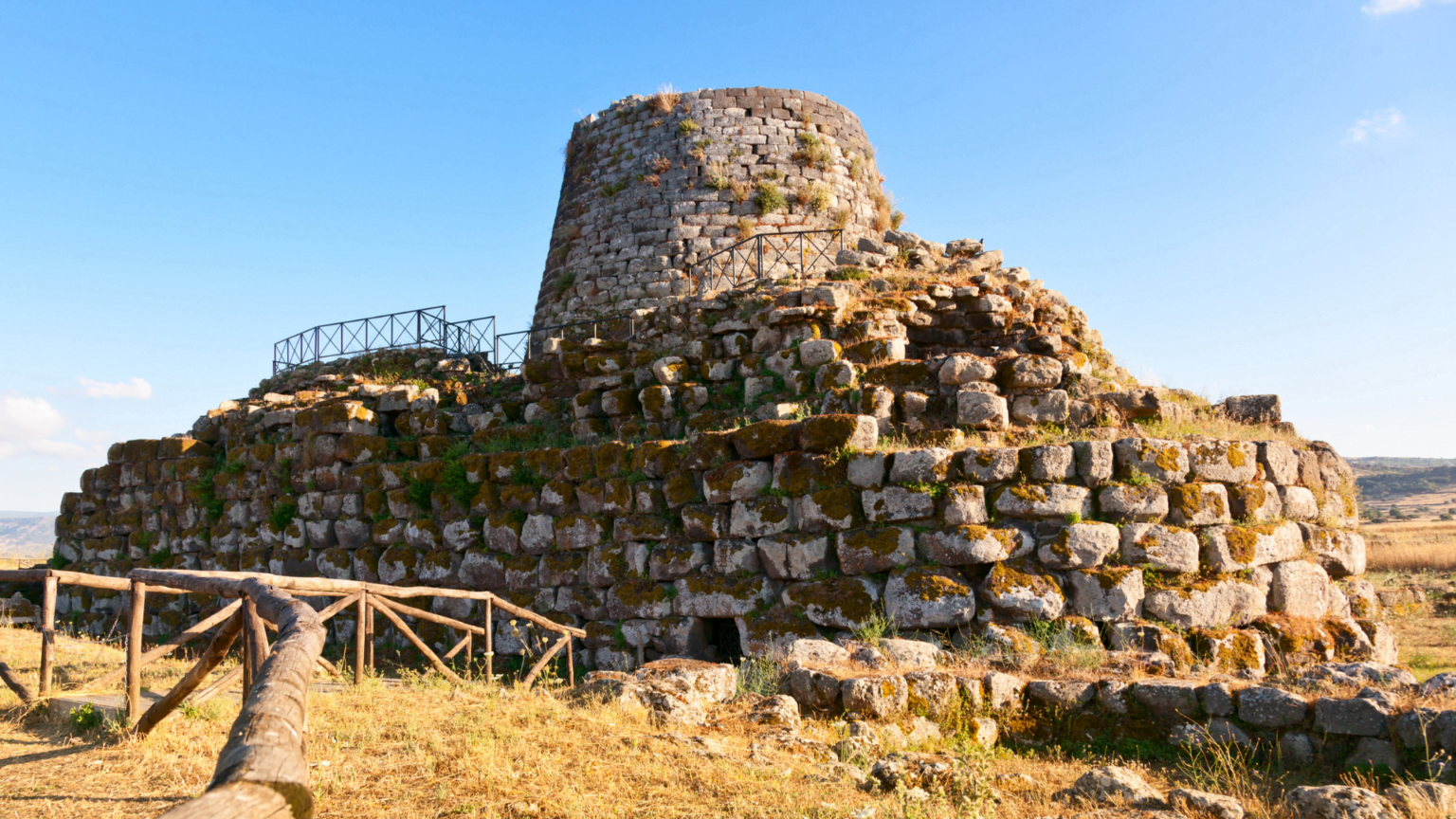 Nuraghe In Sardinia Guide: (5+5) Best and Worth Visiting - Sardiniabella