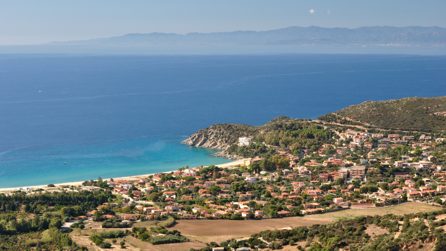Solanas: spiagge, cosa vedere e hotel consigliati - Sardiniabella