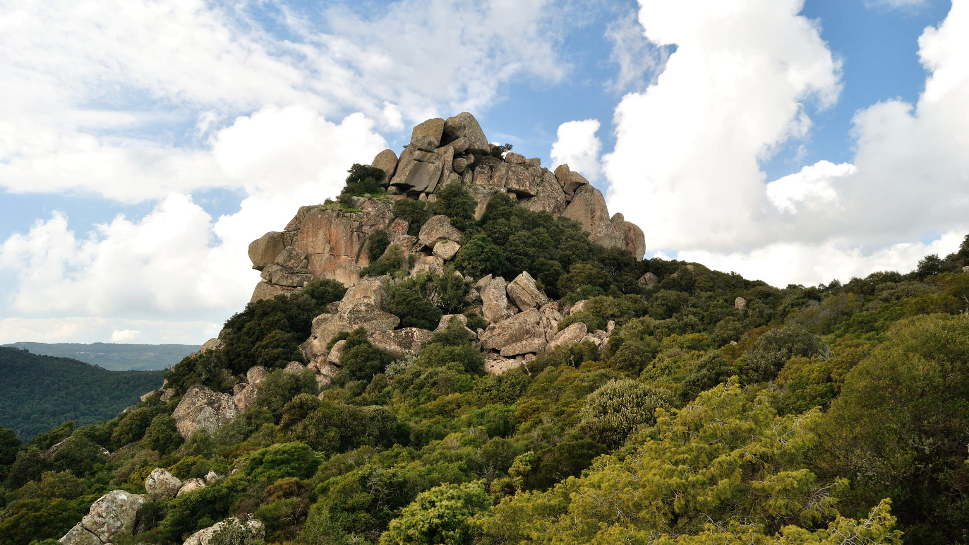 Parco dei Sette Fratelli, cosa fare, come arrivare e dove dormire ...