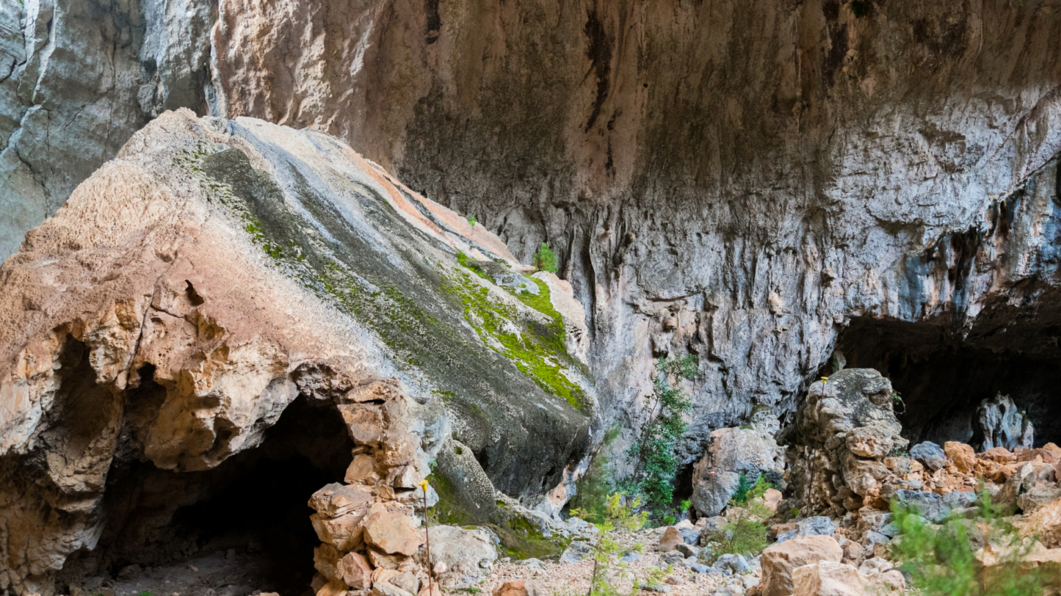 Nuragic Village of Tiscali: what to see and where to stay - Sardiniabella